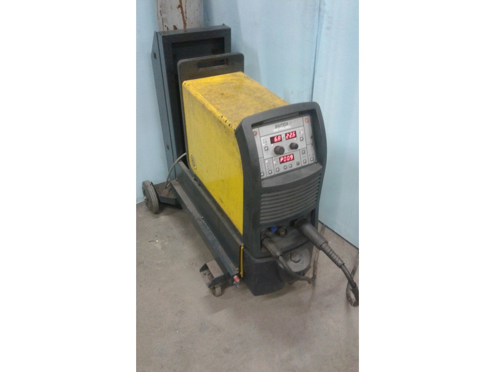 Saldatrice "DIGITECH 300 PULSED", Padova, Veneto - Annunci Industriali