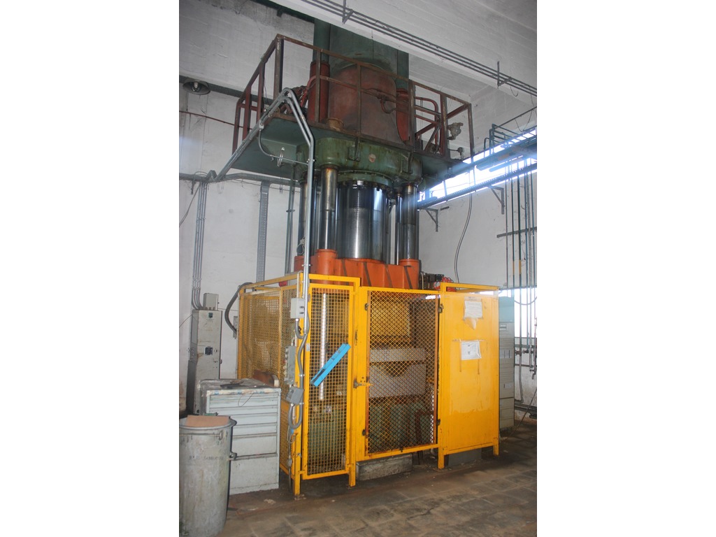 PRESSA A COMPRESSIONE CO 6131, Ancona, Marche - Annunci Industriali