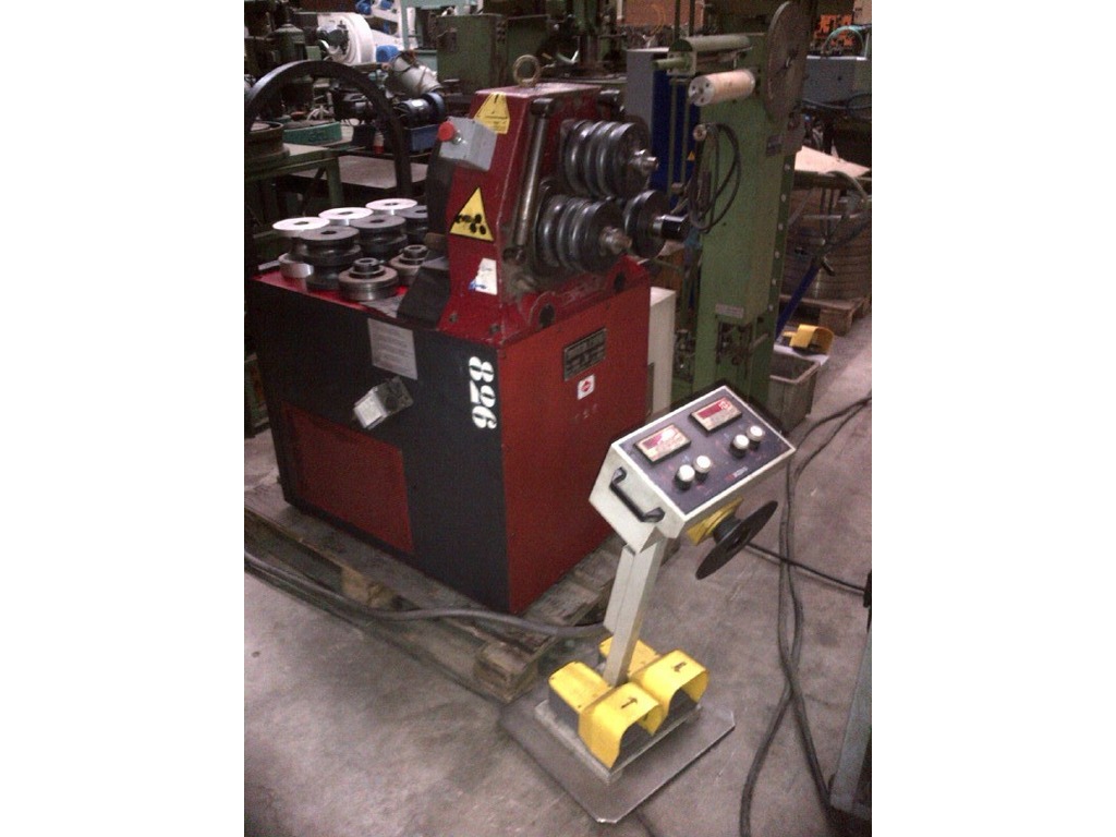 Curvatrice TAURING ALFA 40, Milano, Lombardia - Annunci Industriali