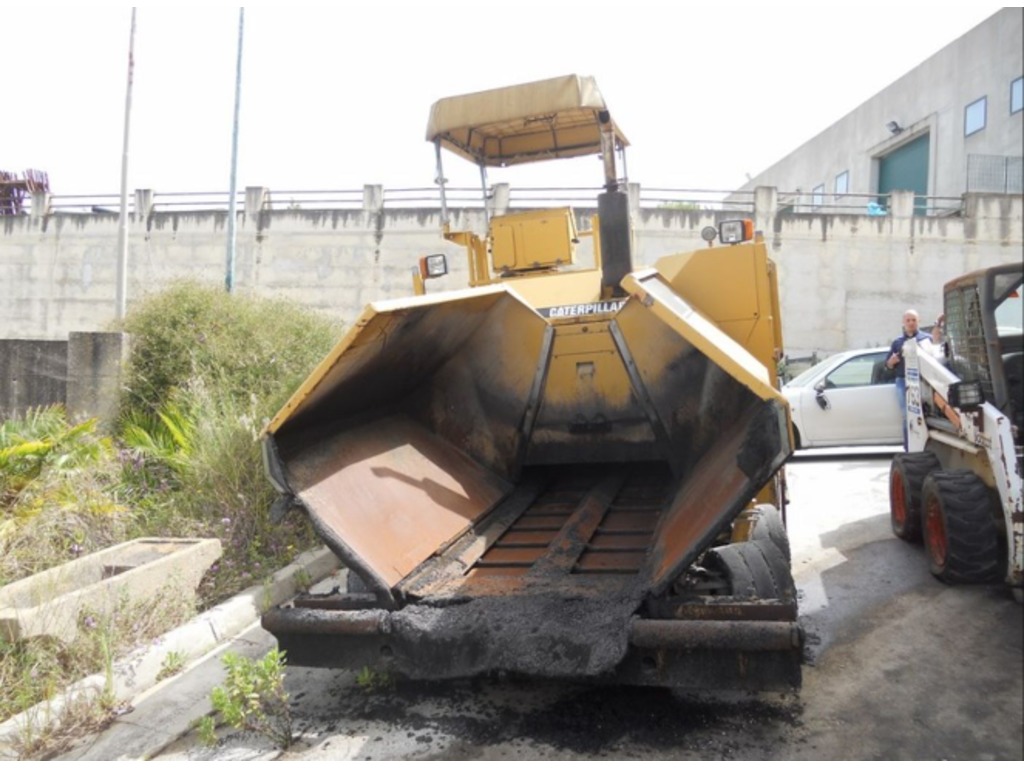 FINISHER CAT AP 600 ANNO 2007, Firenze, Toscana - Annunci Industriali