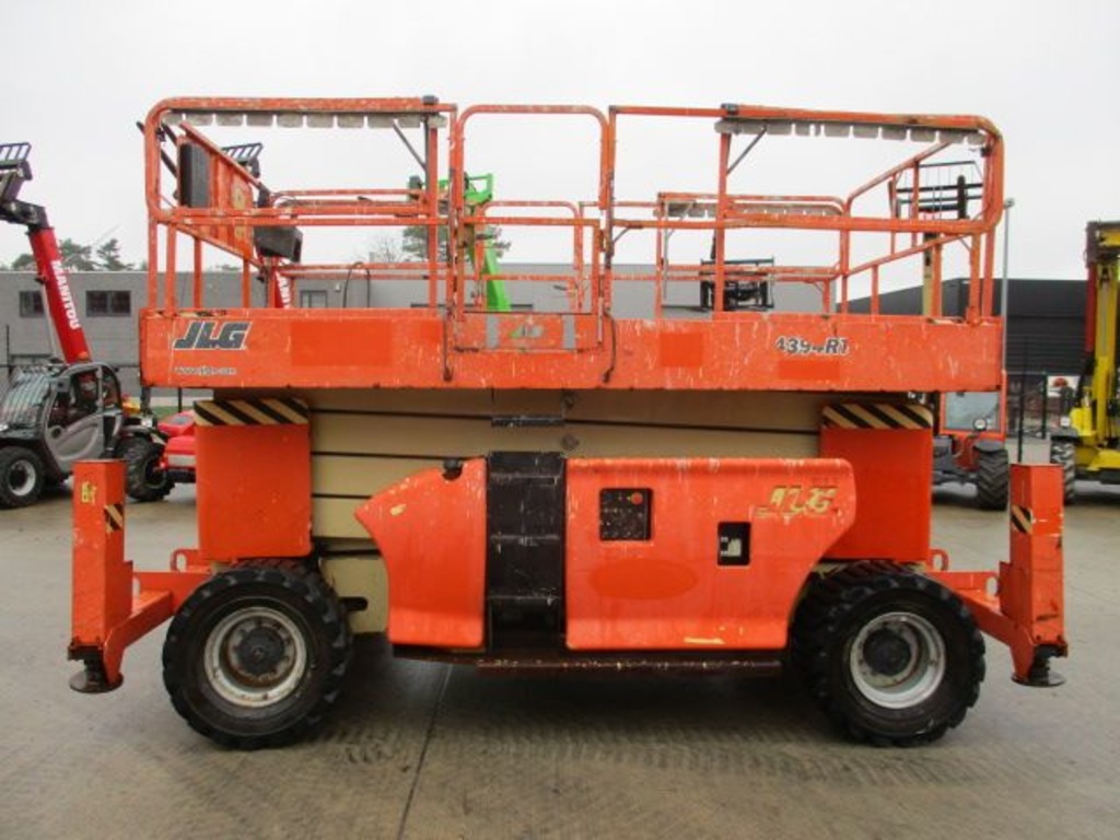 Piattaforma JLG 4394 RT (639), Cosenza, Calabria - Annunci Industriali