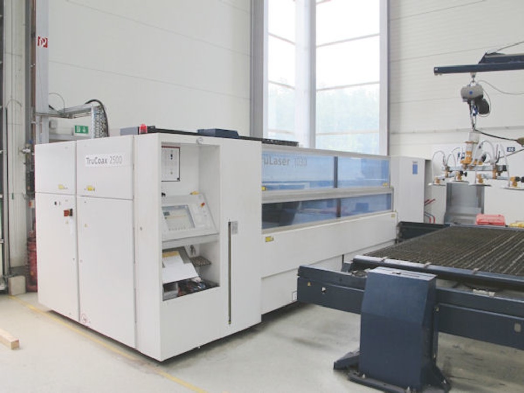 TRUMPF TL 1030 - 2500 watt - 4000 or, , Friuli-Venezia Giulia - Annunci ...