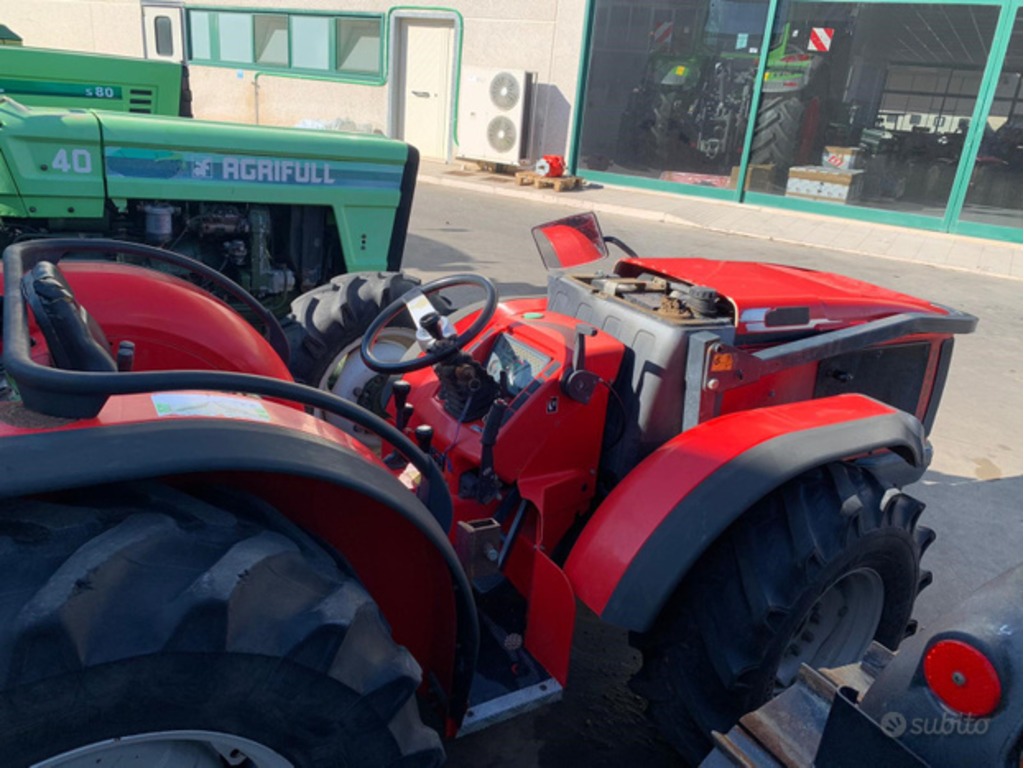 Trattore usato marca antonio carraro, Foggia, Puglia - Annunci Industriali